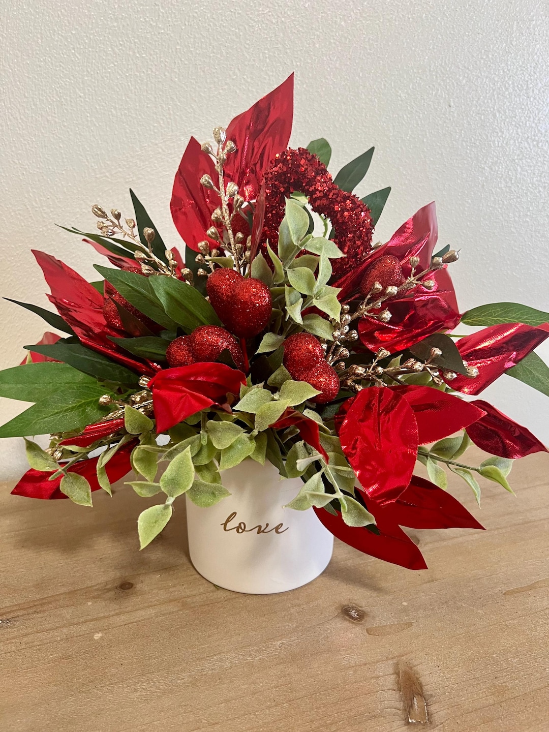Valentine Centerpiece, Valentines Day Heart Table Arrangement, Red ...