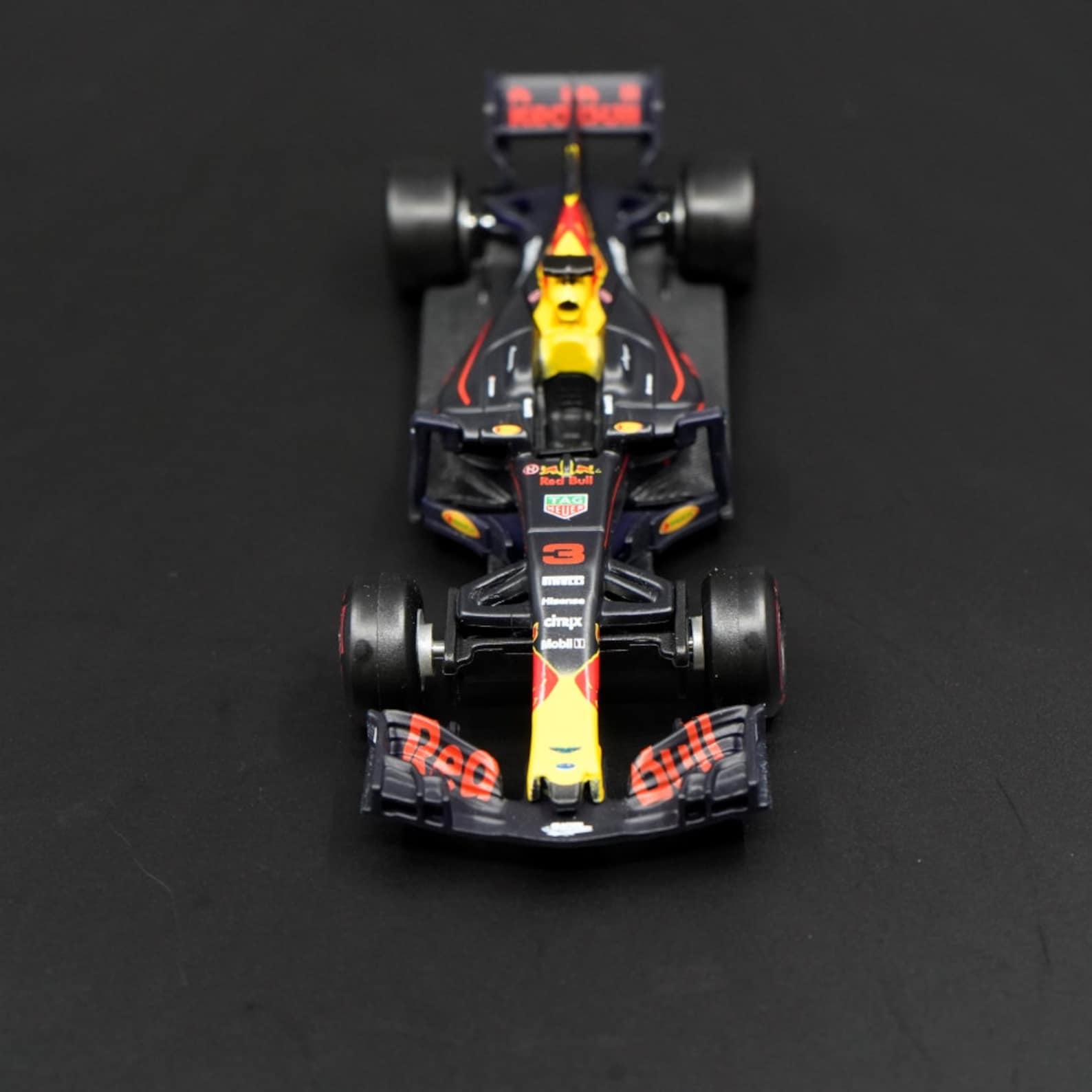 2017 Red Bull Racing RB13 F1 Formula Diecast Race Car Model 1:43 Toy ...