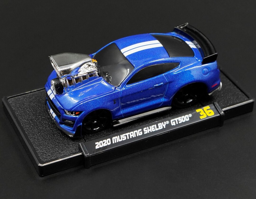 Ford Mustang Shelby GT500 Alloy Diecast Car Model 1:64 Toy Gifts ...