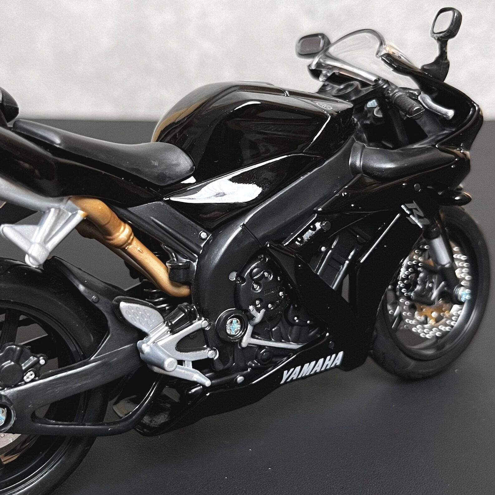 Yamaha YZF-R1 1:12 Diecast Model Bikes Autos Motos Motorcycle ...