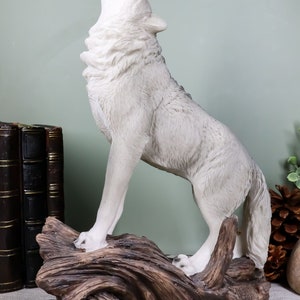 Large Cries of the Night Howling Alpha Gray Wolf Statue 12h Spirit ...