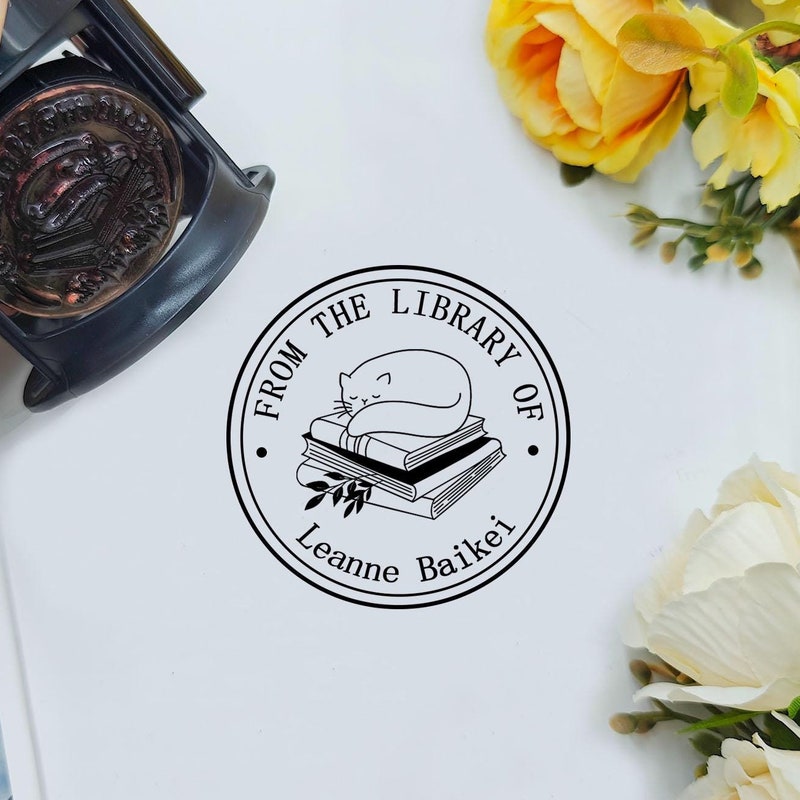 Library Gifts - 60+ Gift Ideas for 2025