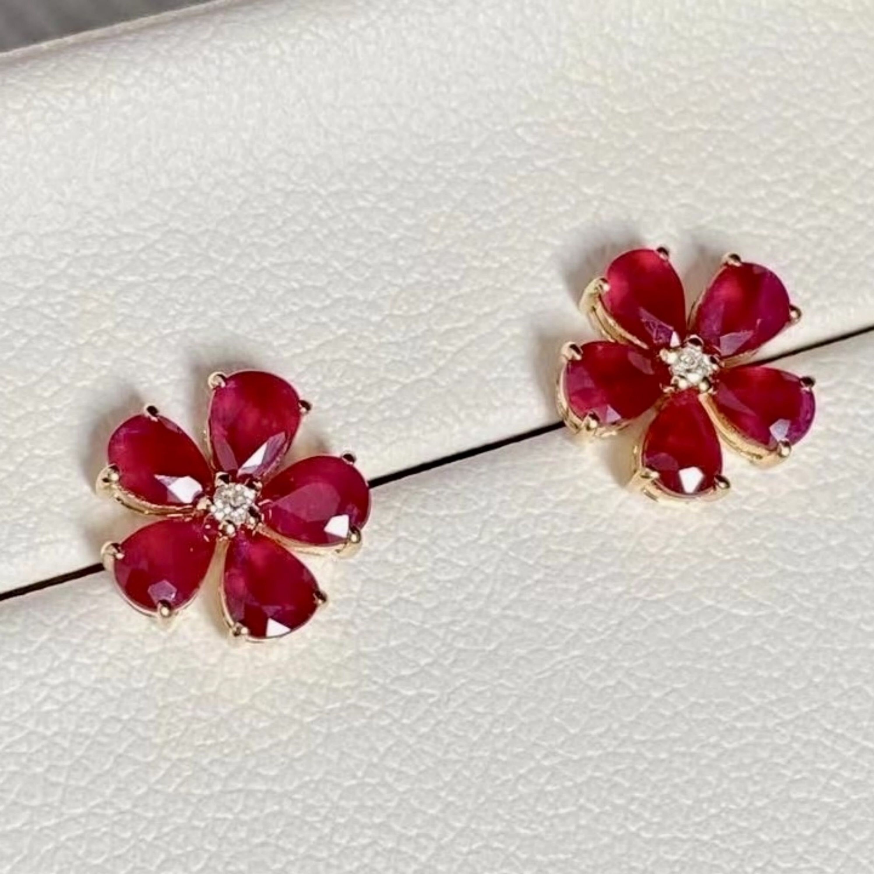 Tiny Petal Genuine Ruby Stud\art Deco Floral Ruby Studs/18k Solid Gold ...