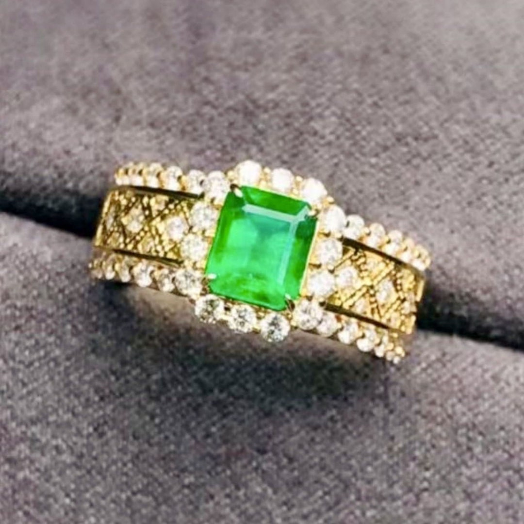 18k Solid Gold Natural Emerald Ring/vintage Emerald Ring/verdant Green ...