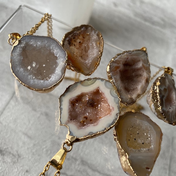 Geode Pendant - Etsy