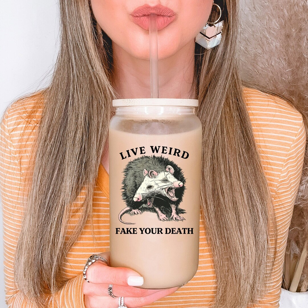 Raccoon Possum Live Weird Fake Your Death Cool Graphic Retro Weird ...