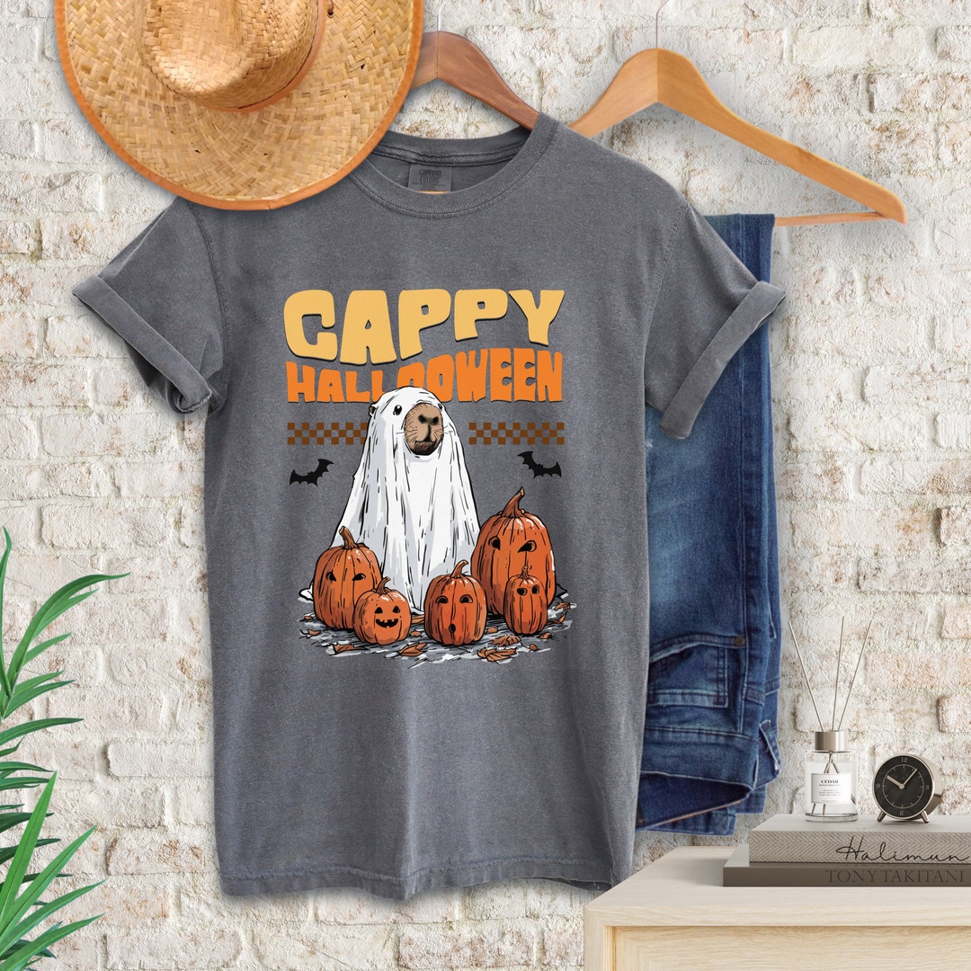 Tis the Season Happy Capy Halloween, camiseta Capybara Ghost Comfort ...
