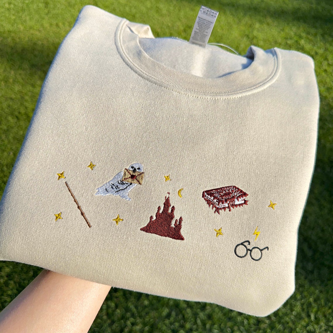 Embroidered Sweatshirt Wizard, Book Sweatshirt, Bookish Sweatshirt ...