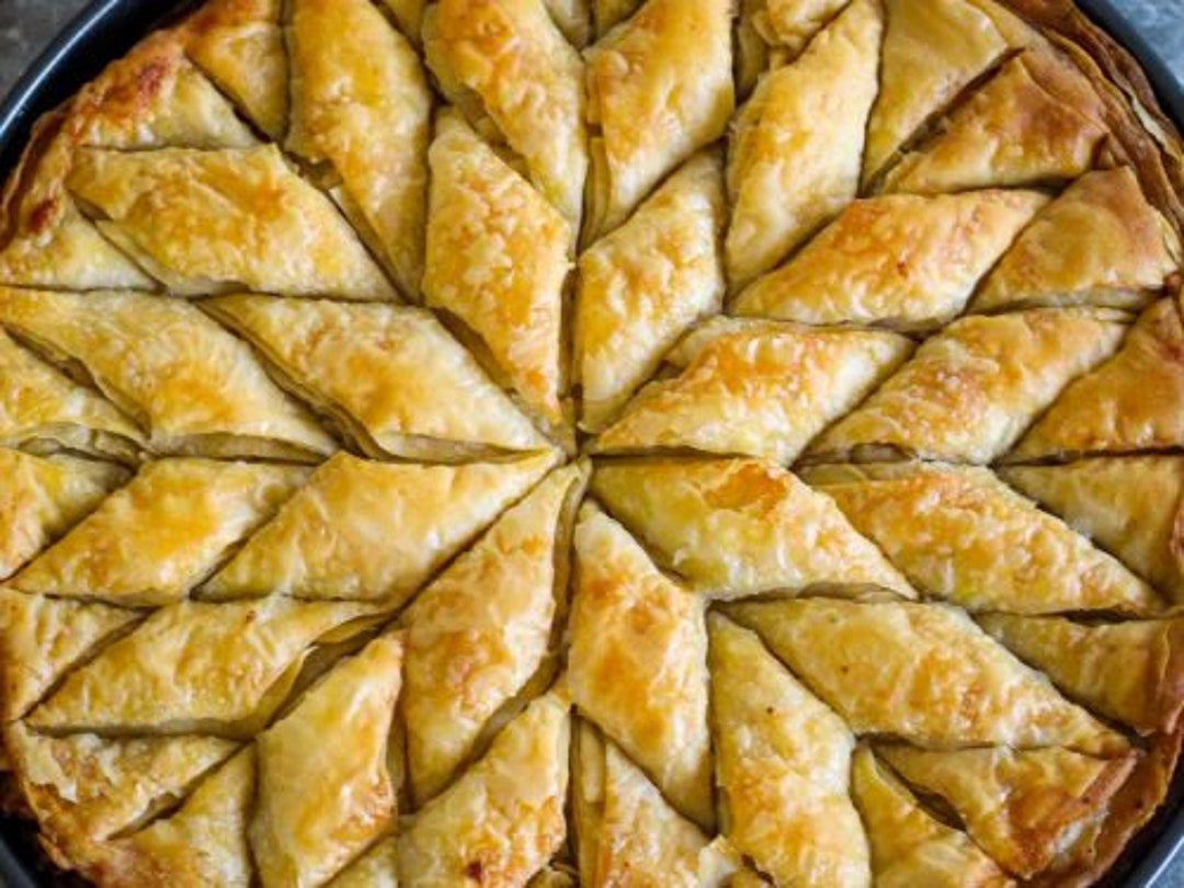 Sweet and Nutty: the Perfect Baklava Recipe for Any Occasion - Etsy