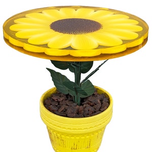 Vintage MCM Lucite Sunflower Table With Metal Stem & Leaves in Planter ...