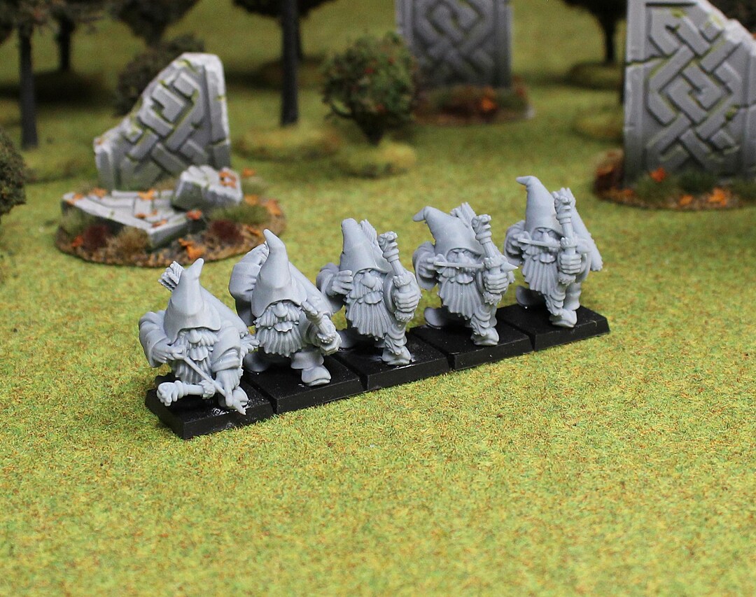 Dwarven Rangers With Bow - Momminiatures - Etsy