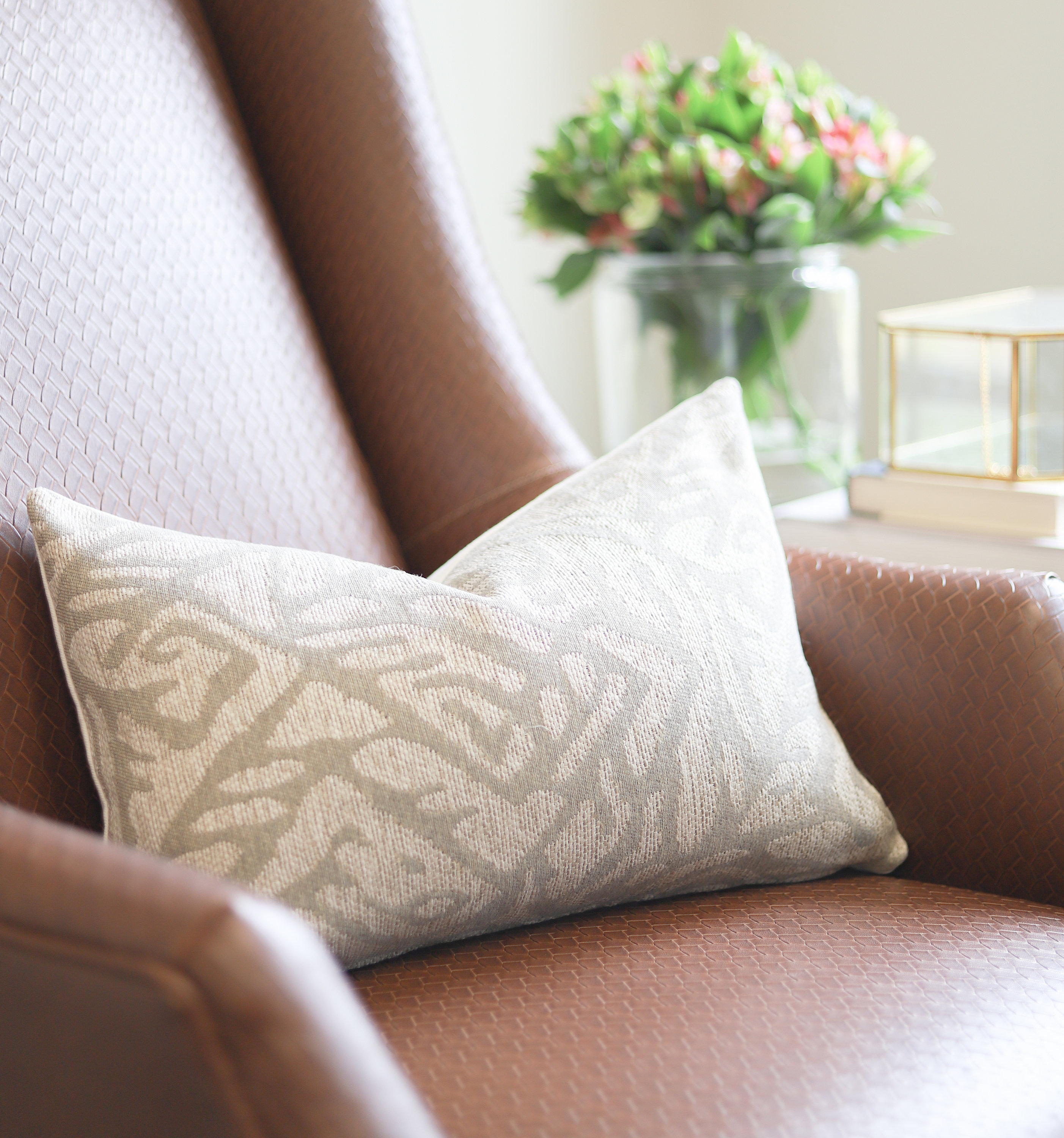 Abstract Lumbar Pillow Cover Lumbar Pillow, Designer Pillow, Throw ...