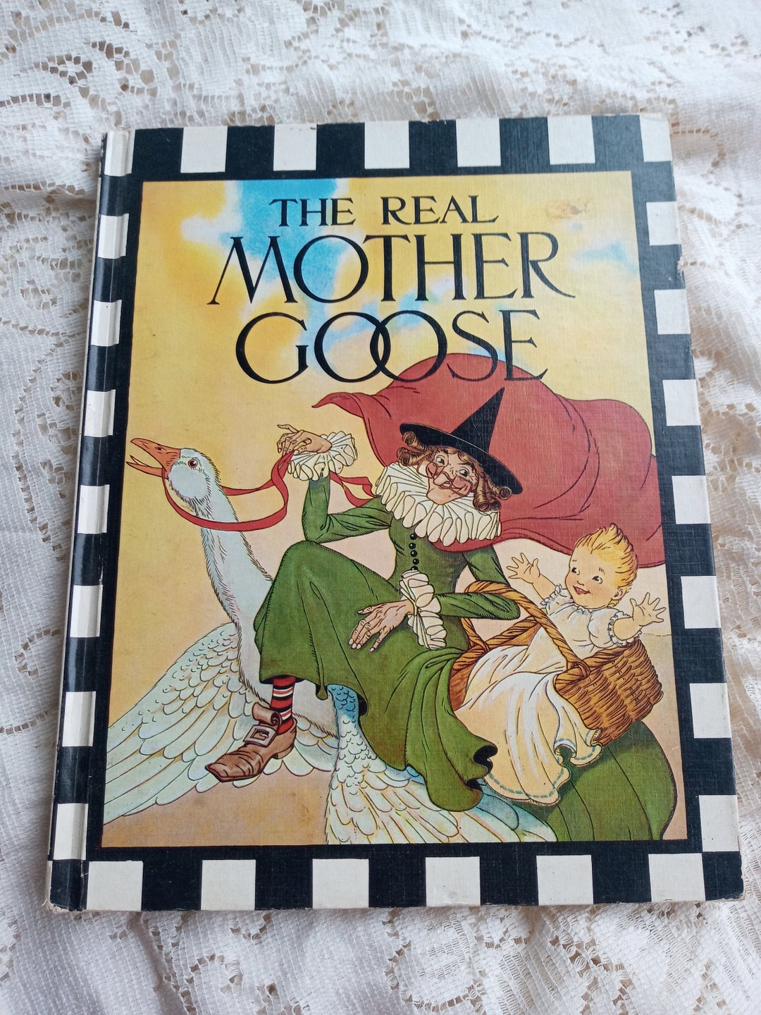1975 Real Mother Goose - Etsy