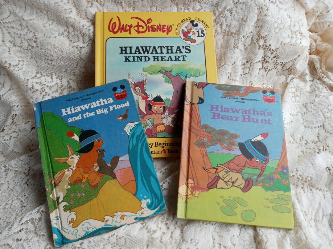 Vintage Hiawatha Disney Book SET 1980s - Etsy