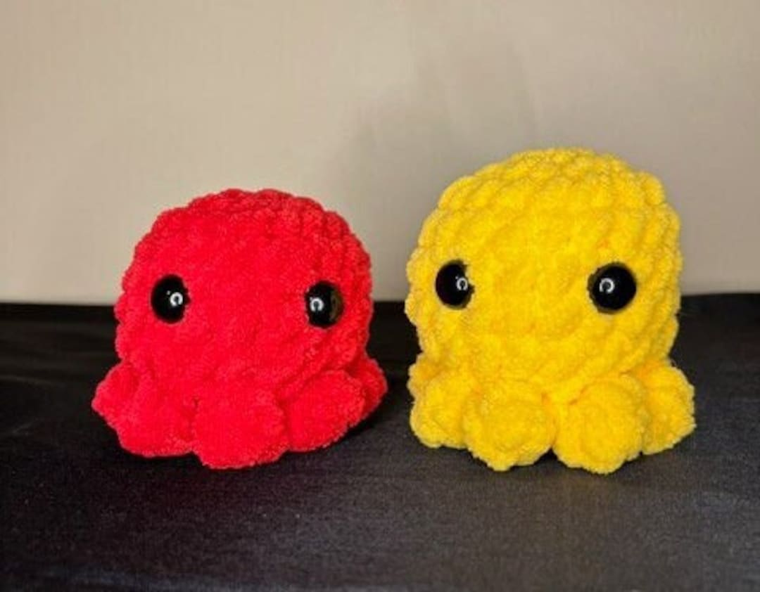 Mini Crochet Octopus / Octopus Stress Ball - Etsy