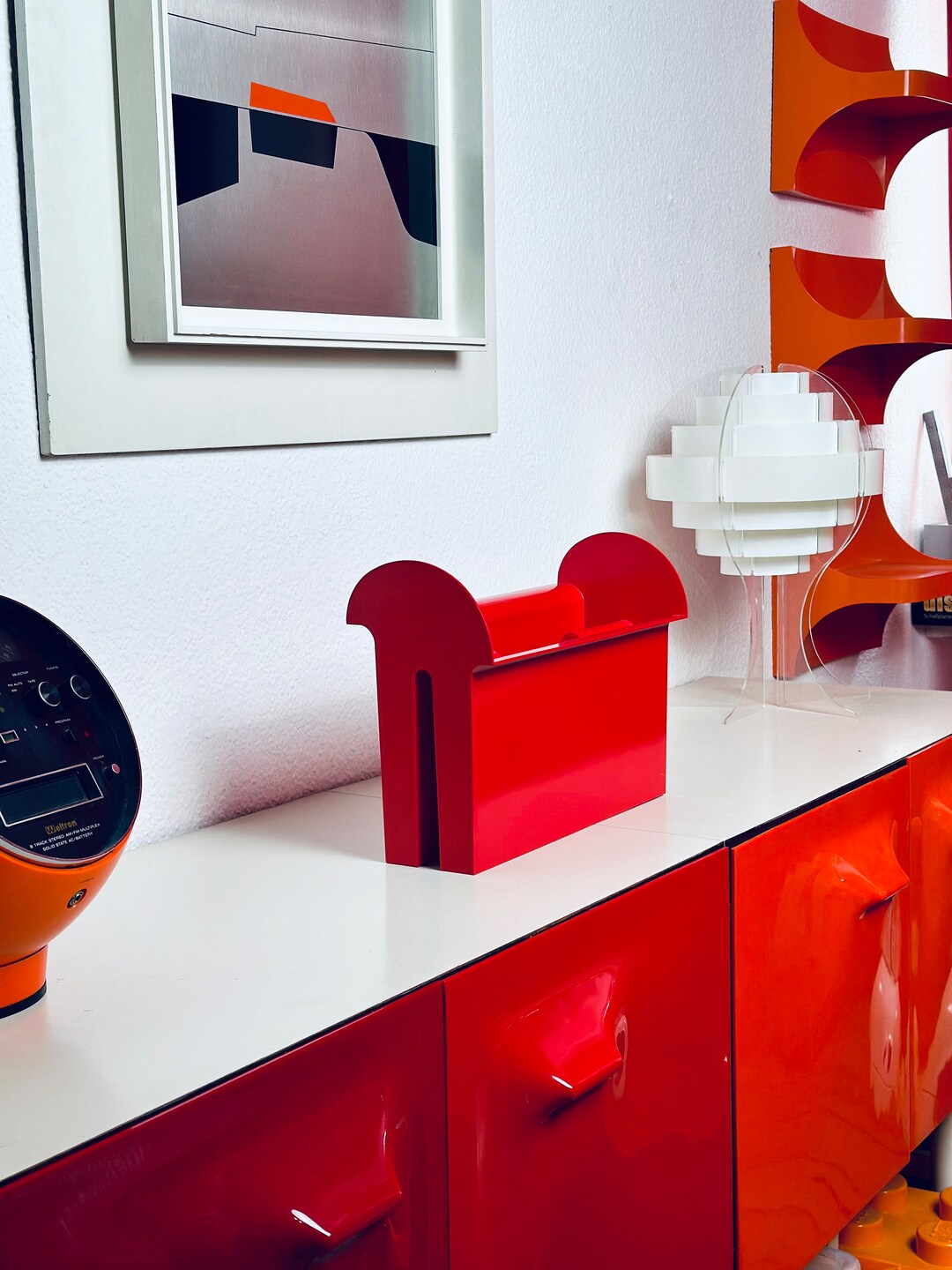 SPACE AGE // 70s Vintage Italian Design Plastic Magazine Rack LP Holder ...