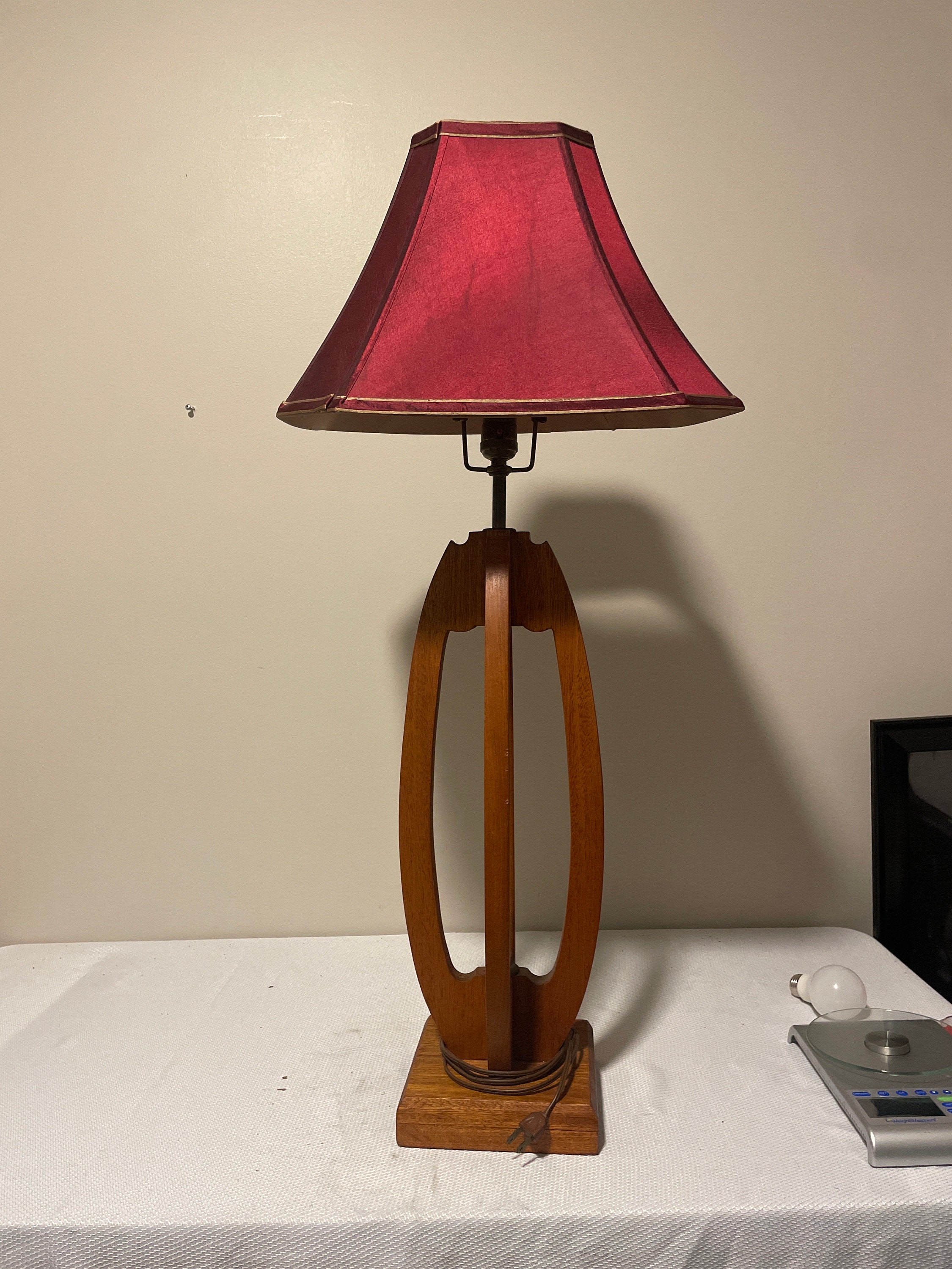 Mid Century Modern Table Lamp / MCM Lamp / Vintage Wood Lamp / Home and ...