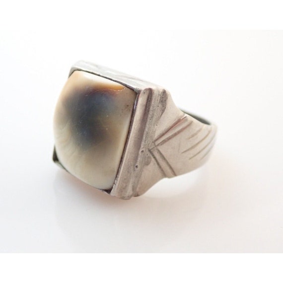 Vintage unsigned operculum stone - Gem