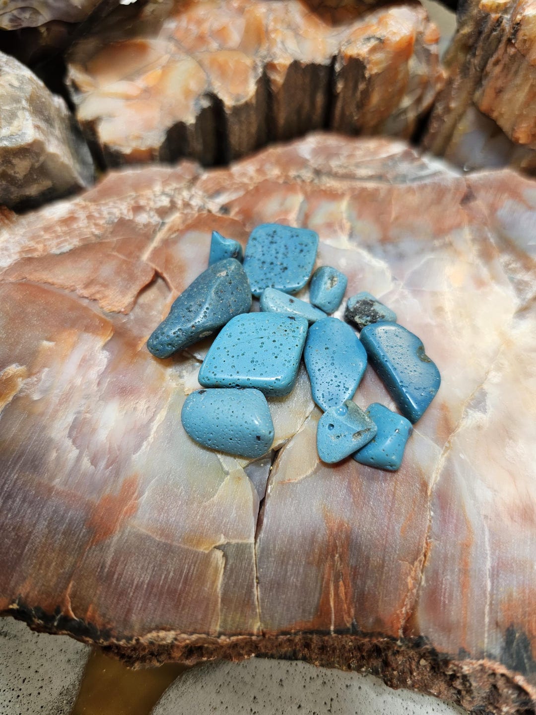 Blue Slag Glass Chips: Tumbled Craft Supplies, Michigan Ore (1 Dozen ...
