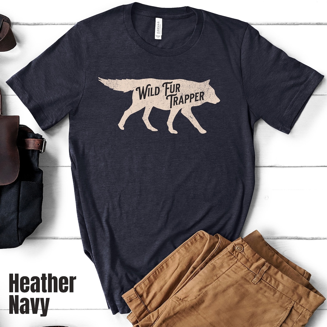 Coyote Trapping Shirt for Fur Trapper Wildlife Conservation T-shirt ...