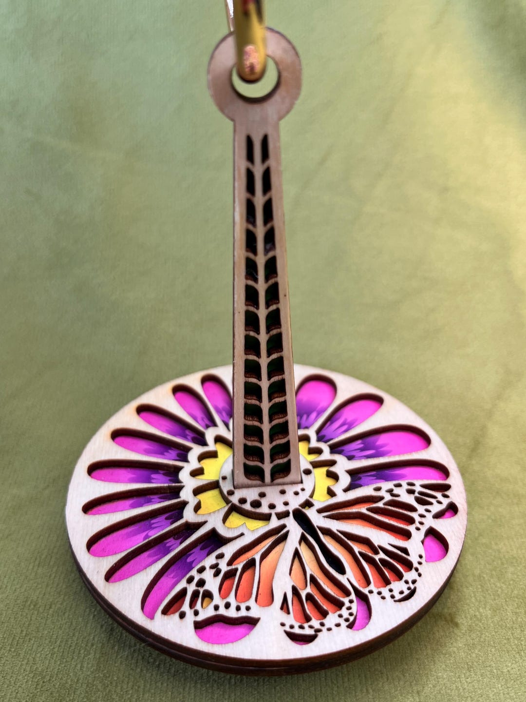 Monarchana Lemonwood Mini-minder (pat. Pend.): Portable Wrist Yarn ...