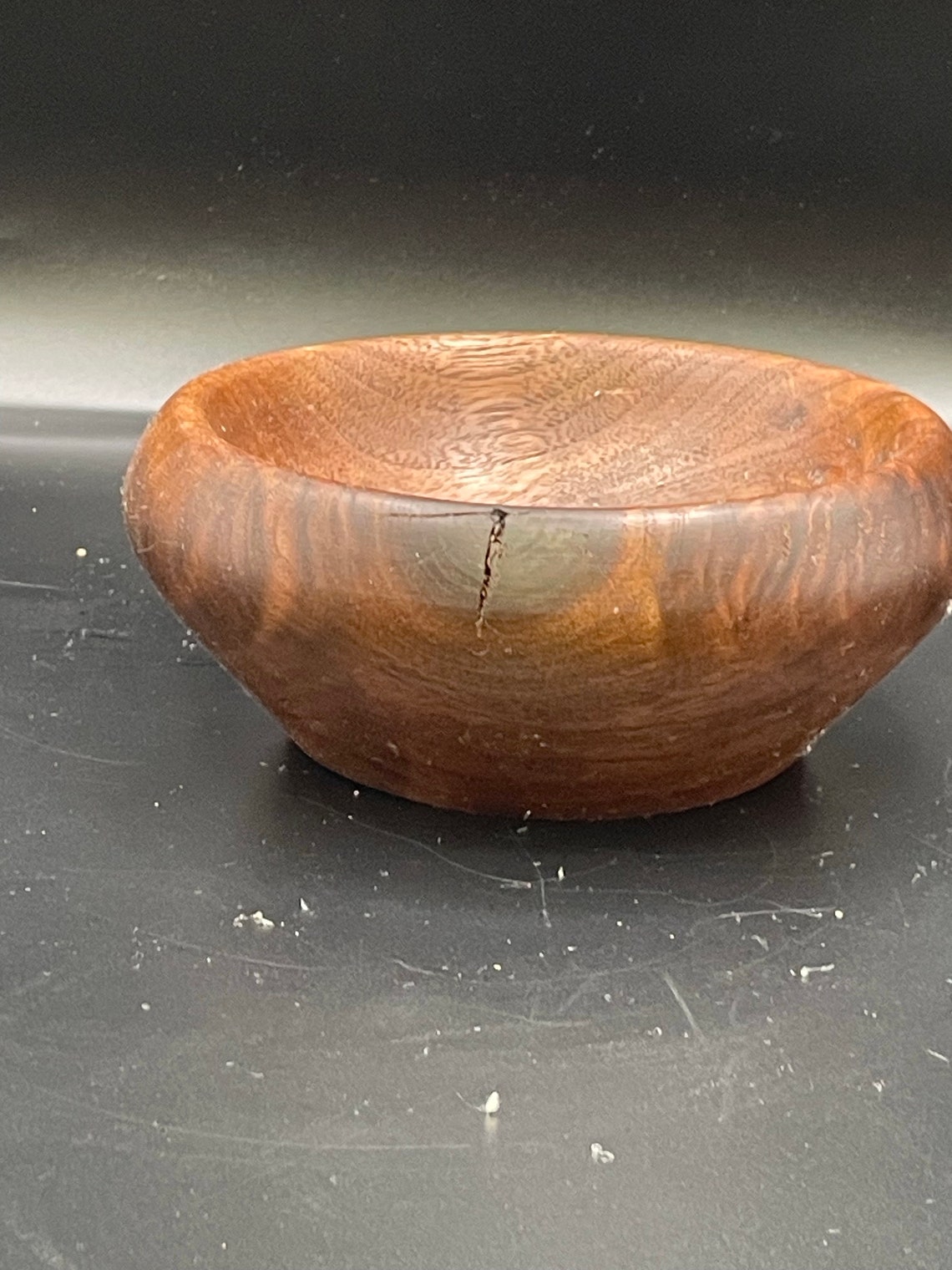 Walnut Wood Bowl - Handmade and Food Safe (2023-0027) - Etsy