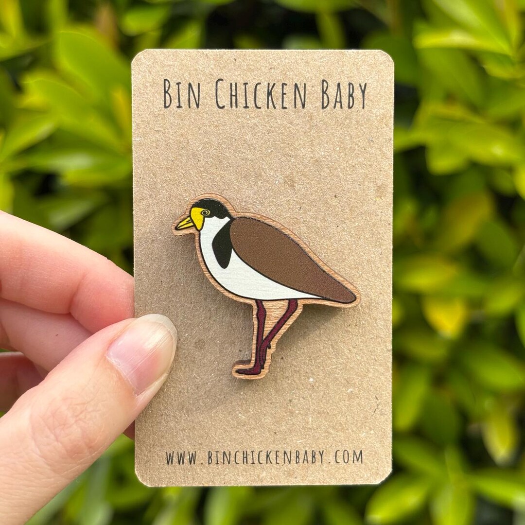 Masked Lapwing Made of Wood for Australian Bird Fans | Plover Lover ...