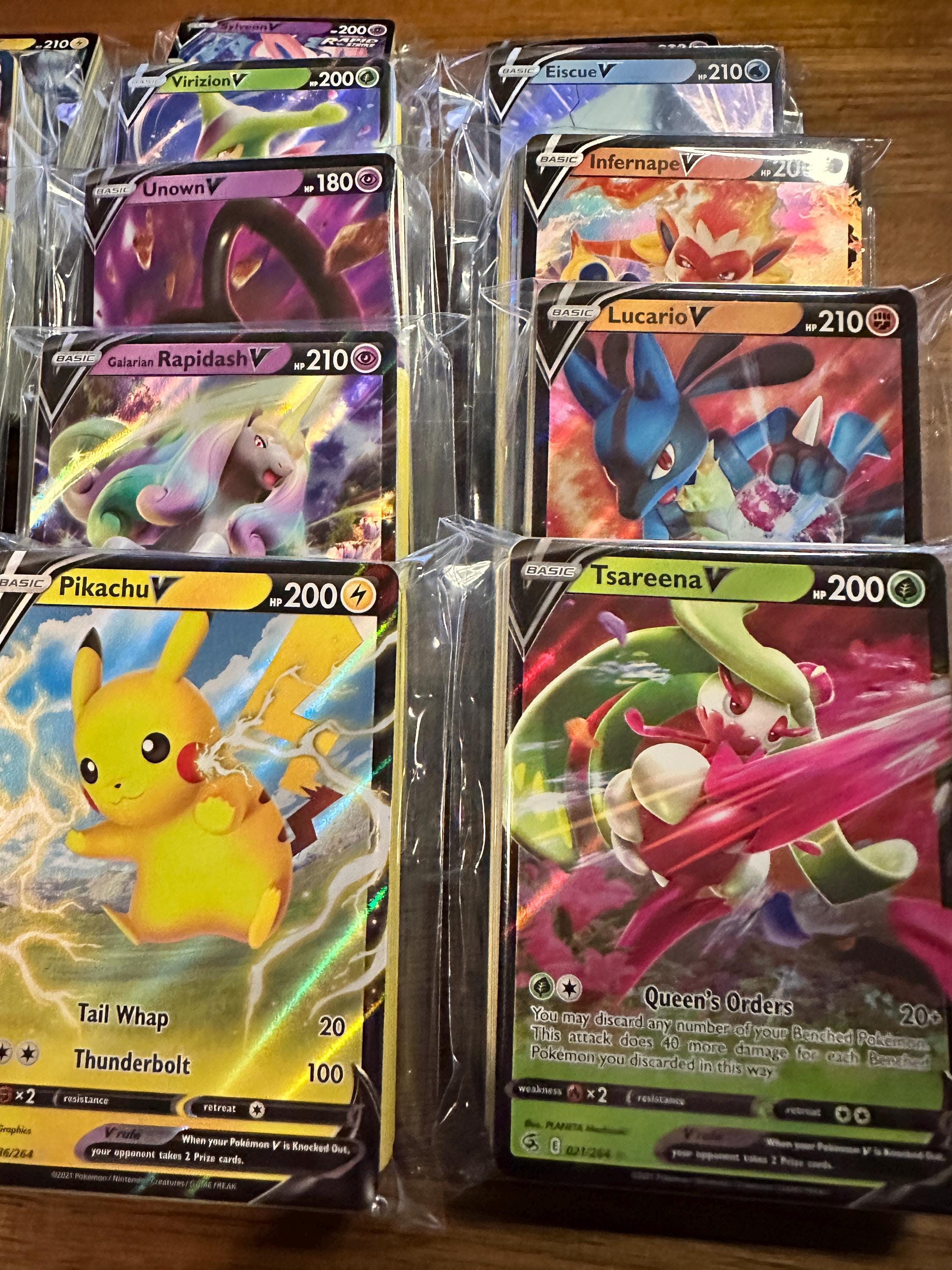 Pokemon 50 Card Lot |bulk TCG| 45 Common/uncommon,4 Holo/reverse Holo,1 ...
