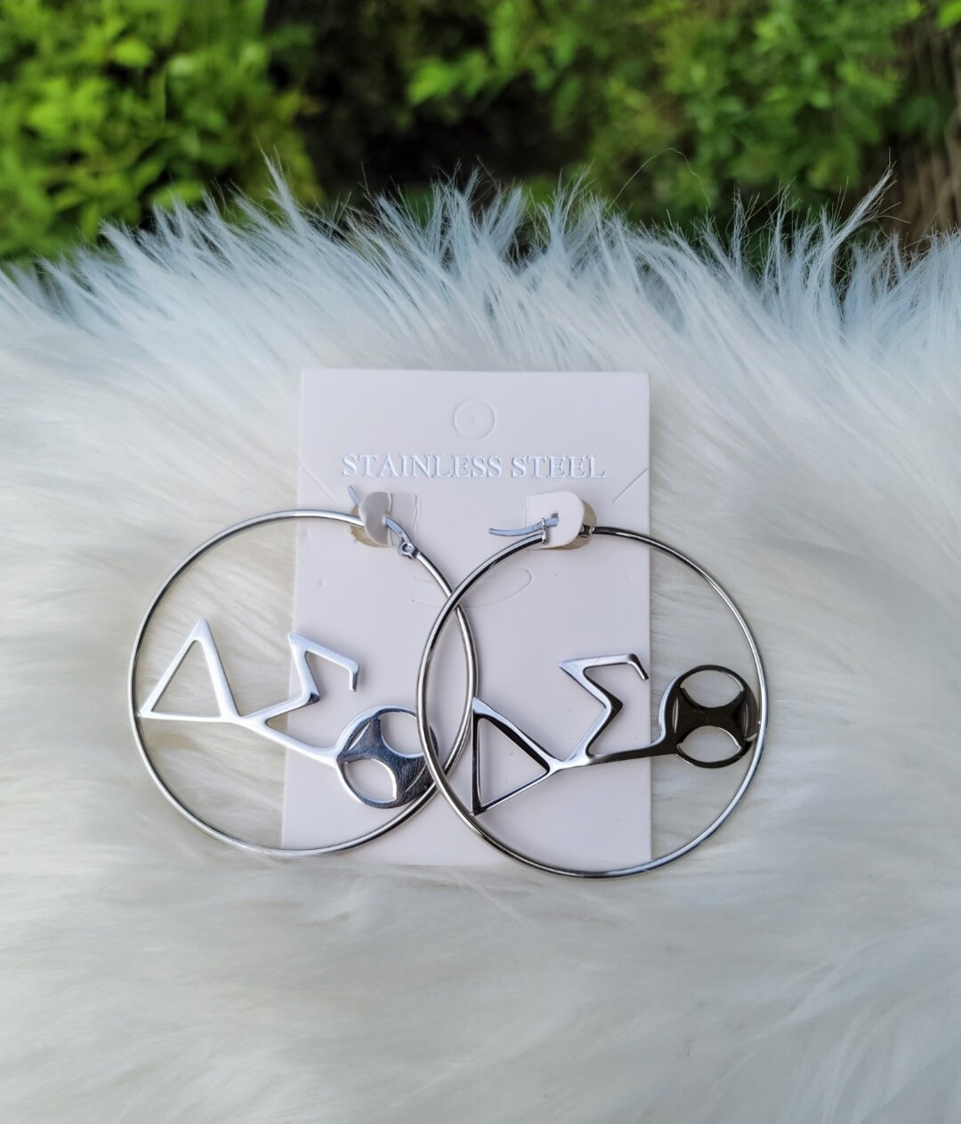 Delta Earrings - DST Earrings - Delta Sigma Theta Earrings - Sorority ...