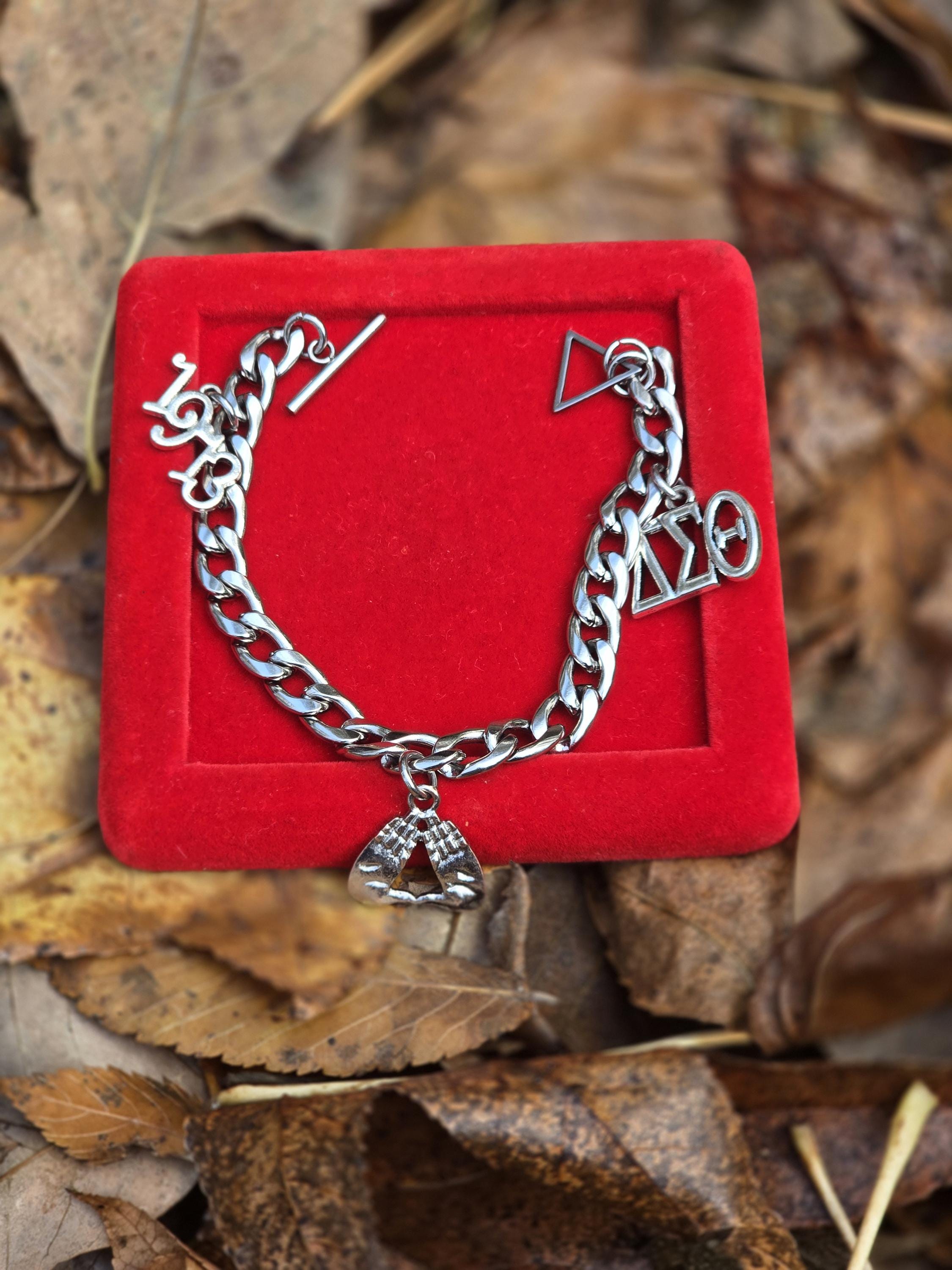 Delta Charm Bracelet - Delta Sigma Theta Charm Bracelet - Sorority ...