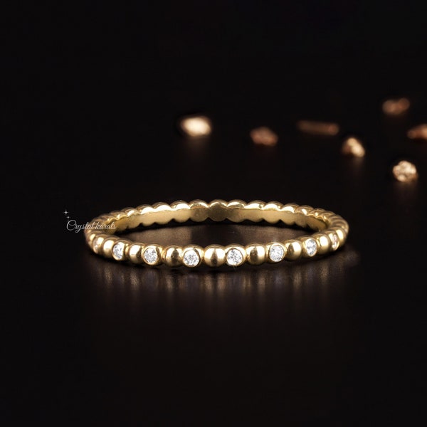 Dainty Wedding Band - Etsy