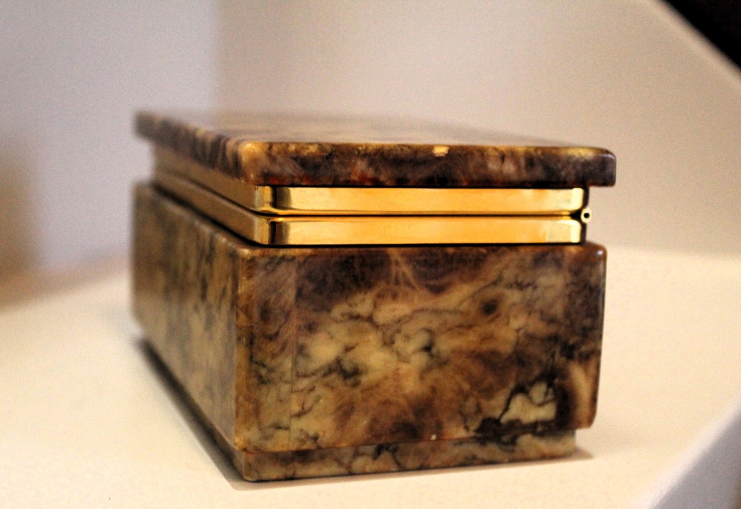 Vintage Alabaster Casket From the 1960s - Etsy