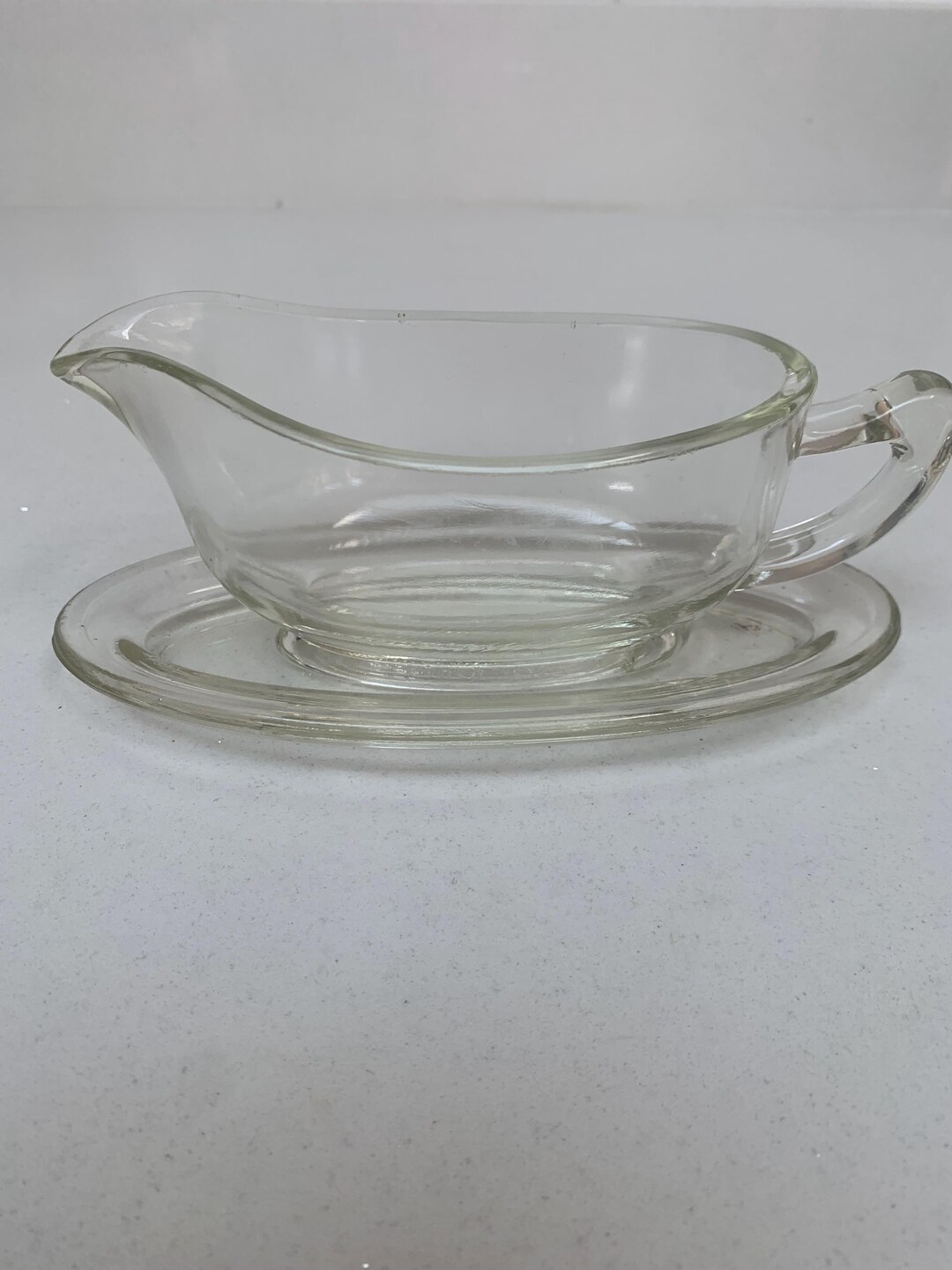 Vintage Pyrex Gravy Boat and Saucer - Etsy UK