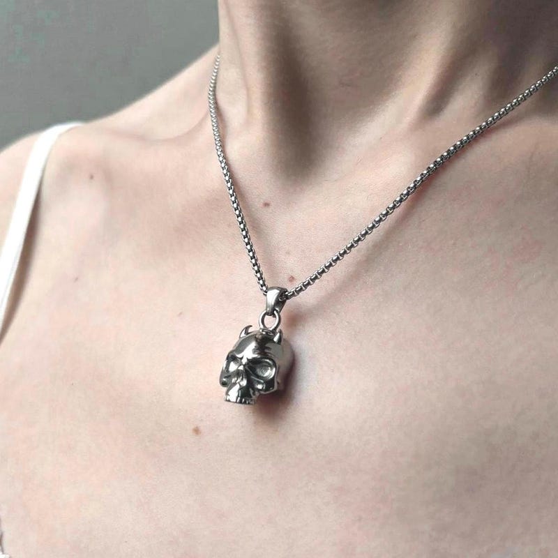Emo Necklace - Etsy