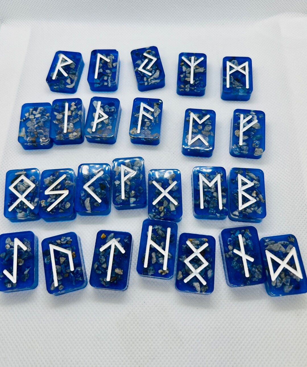 Viking Rune Set Lapis Lazuli - Etsy