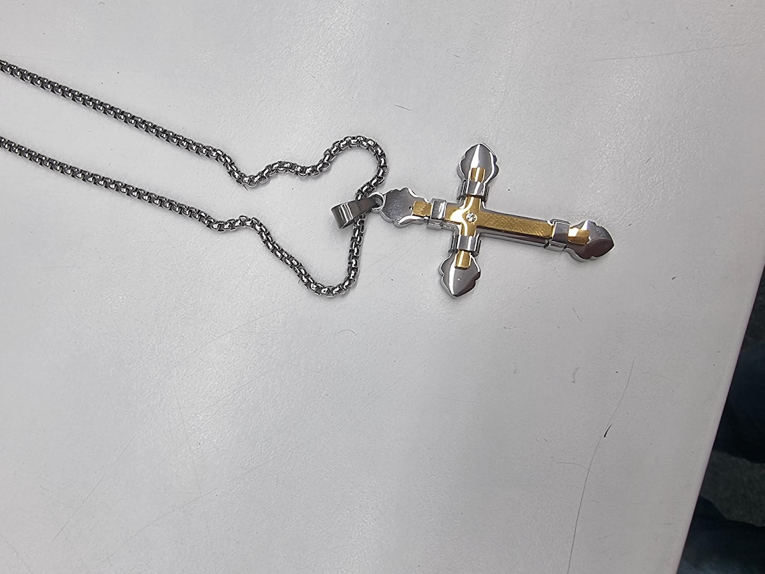 Cross Sign Lockets With Pendants - Etsy