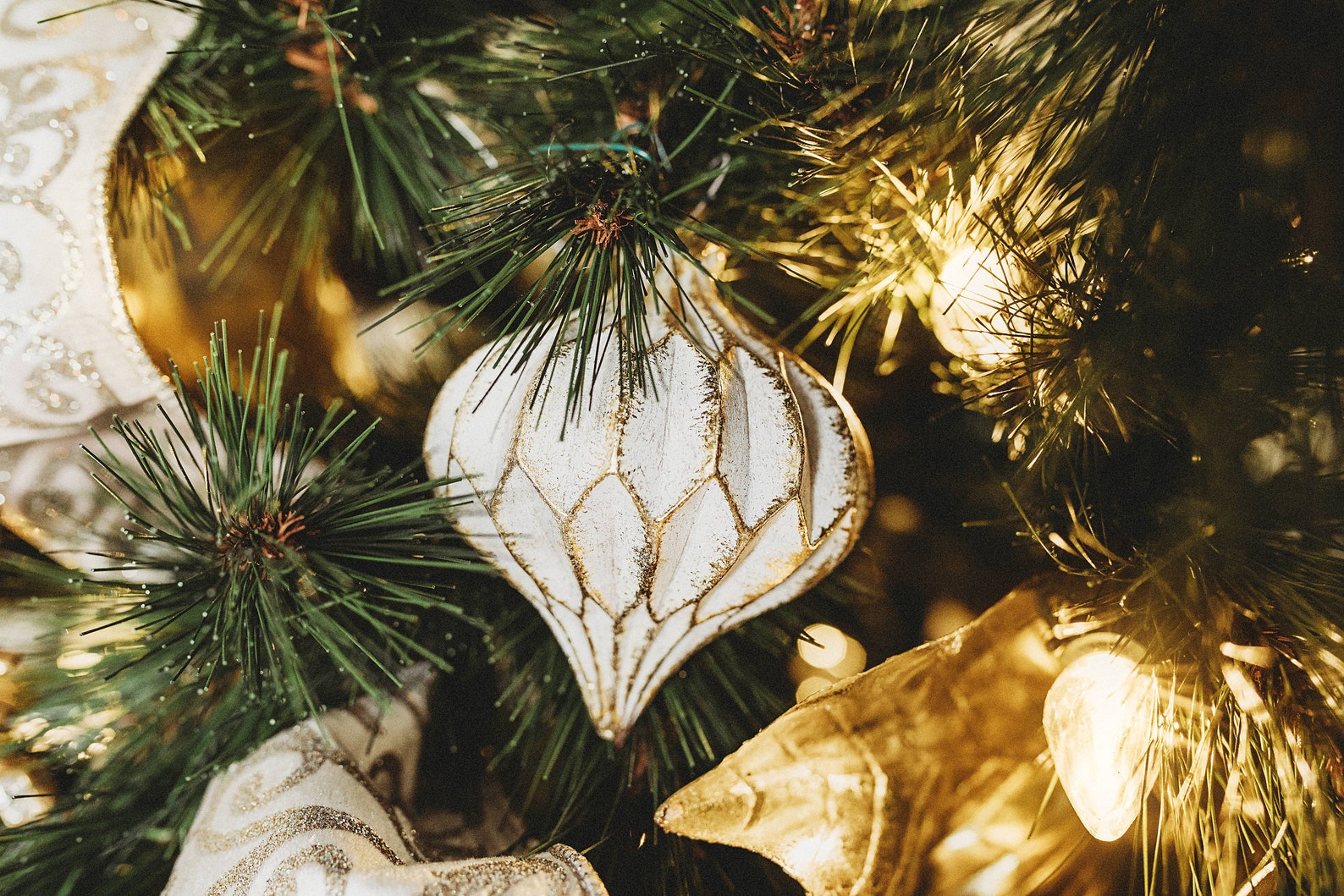 The Féérik Kit - ''the Golden Magician" | Complete Set of Ornaments and ...