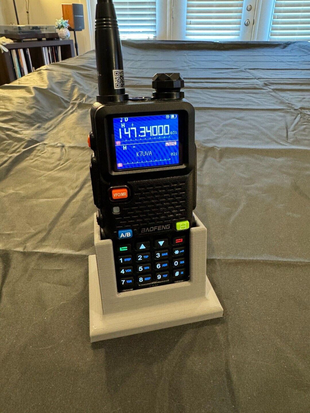 Desk Stand Holder for Baofeng 5RM Mobile 2-way Transceiver + UV-5R, GT ...