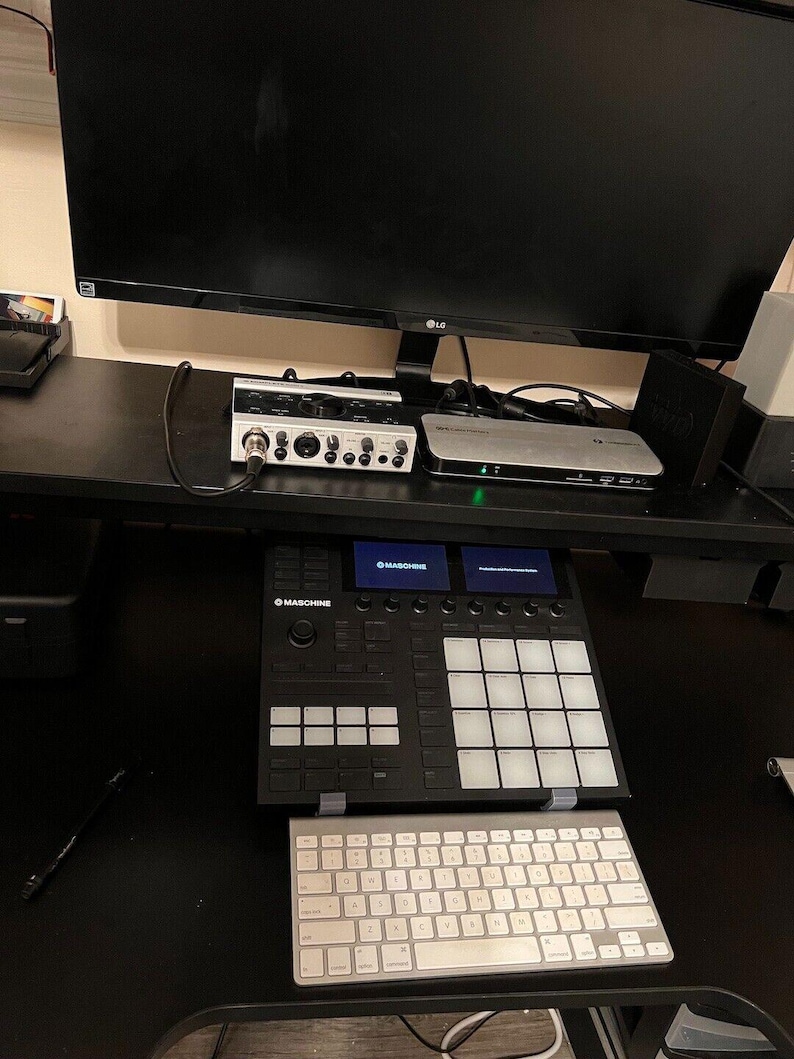 Custom Angled Display Stand for Native Instruments Maschine MK3 (22.5 ...