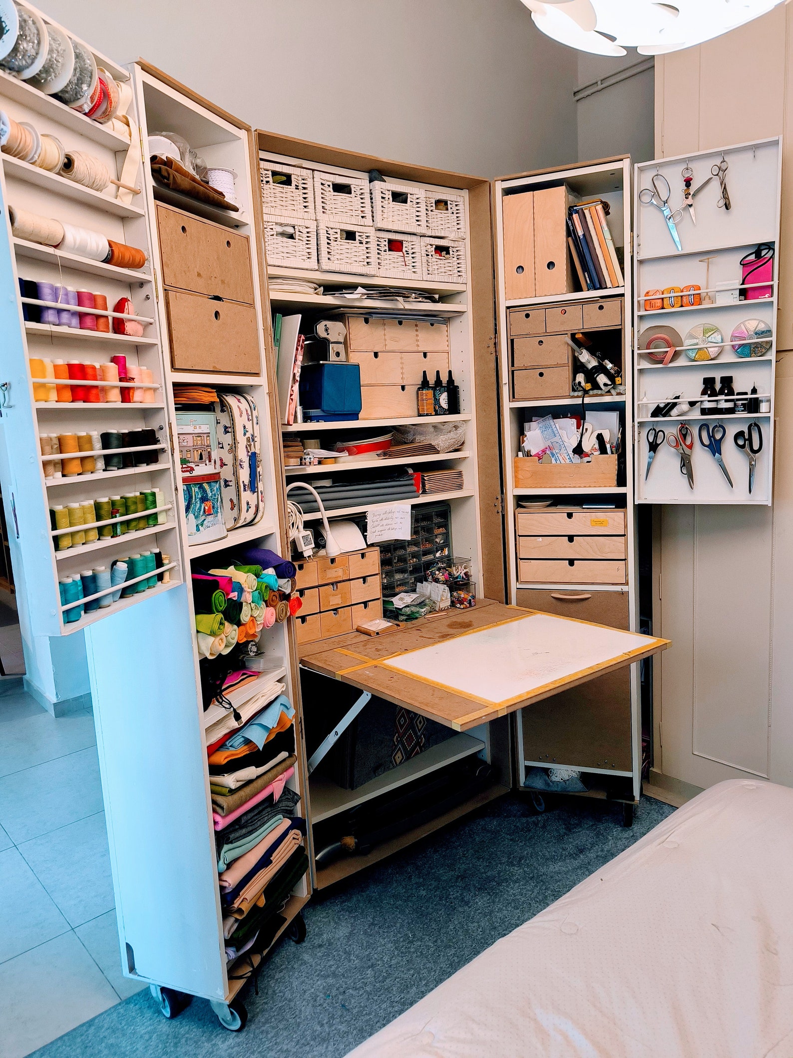 Craft Table Compact Crafting Table Base Storage Cabinet Craft Supplies ...