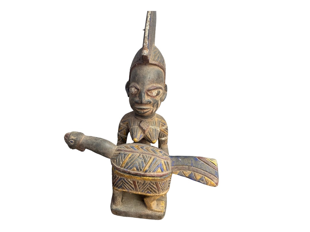 Yoruba Olumeye Kneeling Female Figure Divination Pot, African Idols ...
