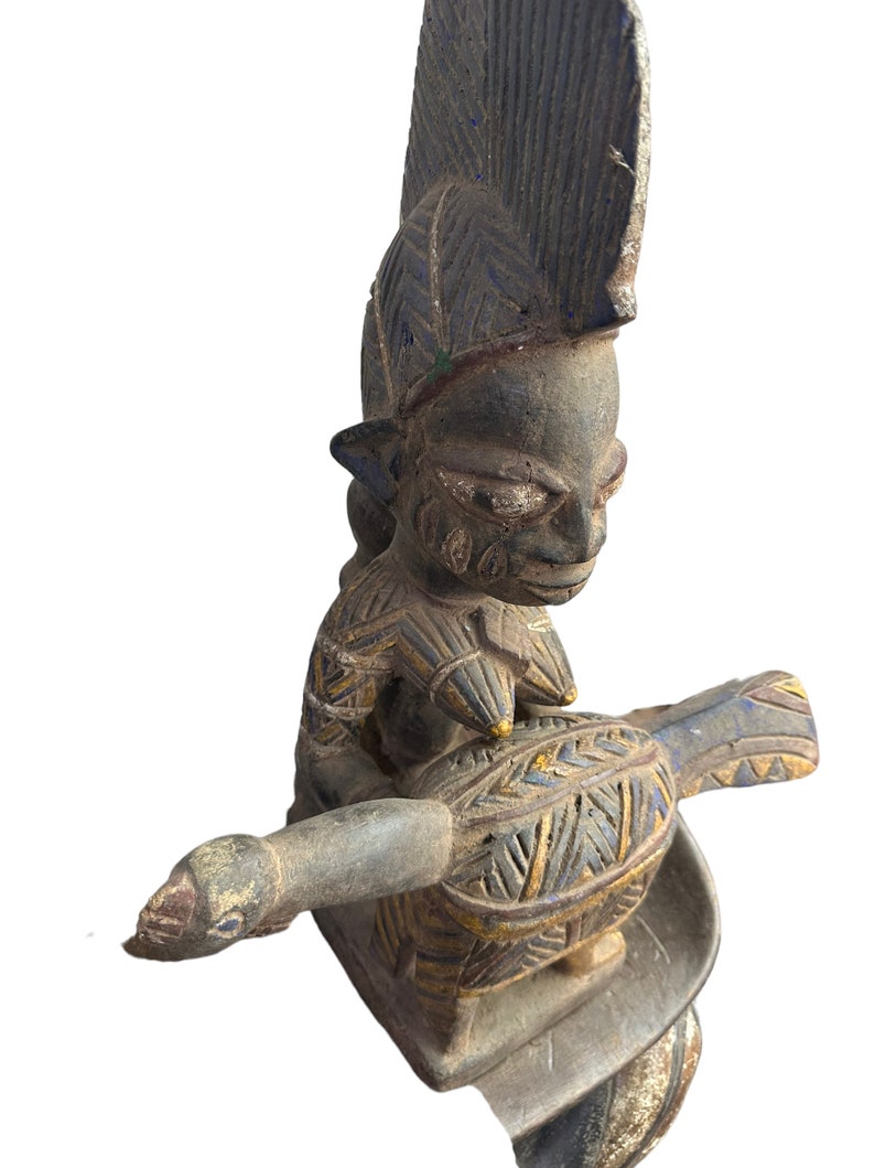 Yoruba Olumeye Kneeling Female Figure Divination Pot, African Idols ...