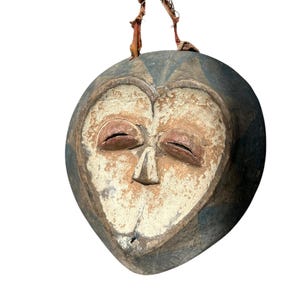 Antique African Mask, Kwele Round Face Tribal Decorative Art Gabon ...