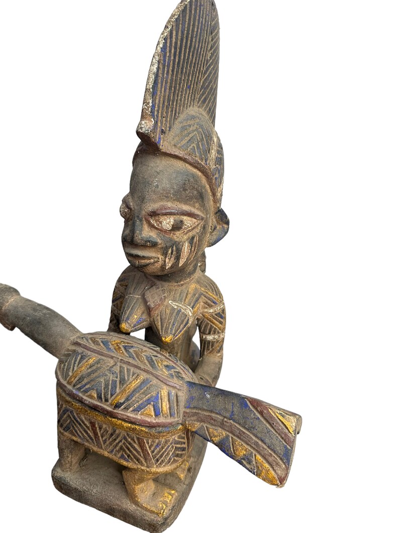 Yoruba Olumeye Kneeling Female Figure Divination Pot, African Idols ...