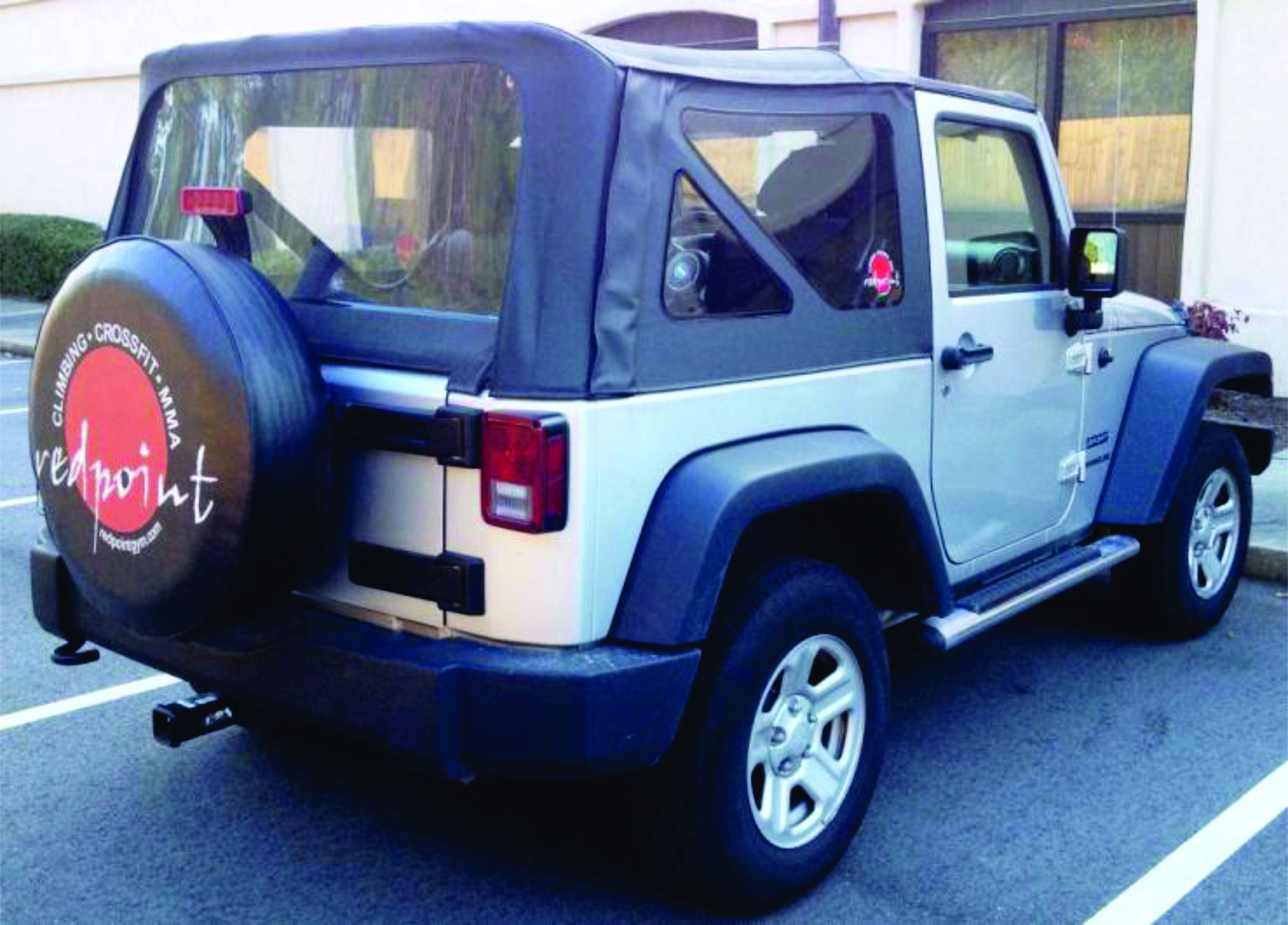 Jeep Shadow Wavy Flag Spare Wheel Tire Cover With a Camera Hole ...
