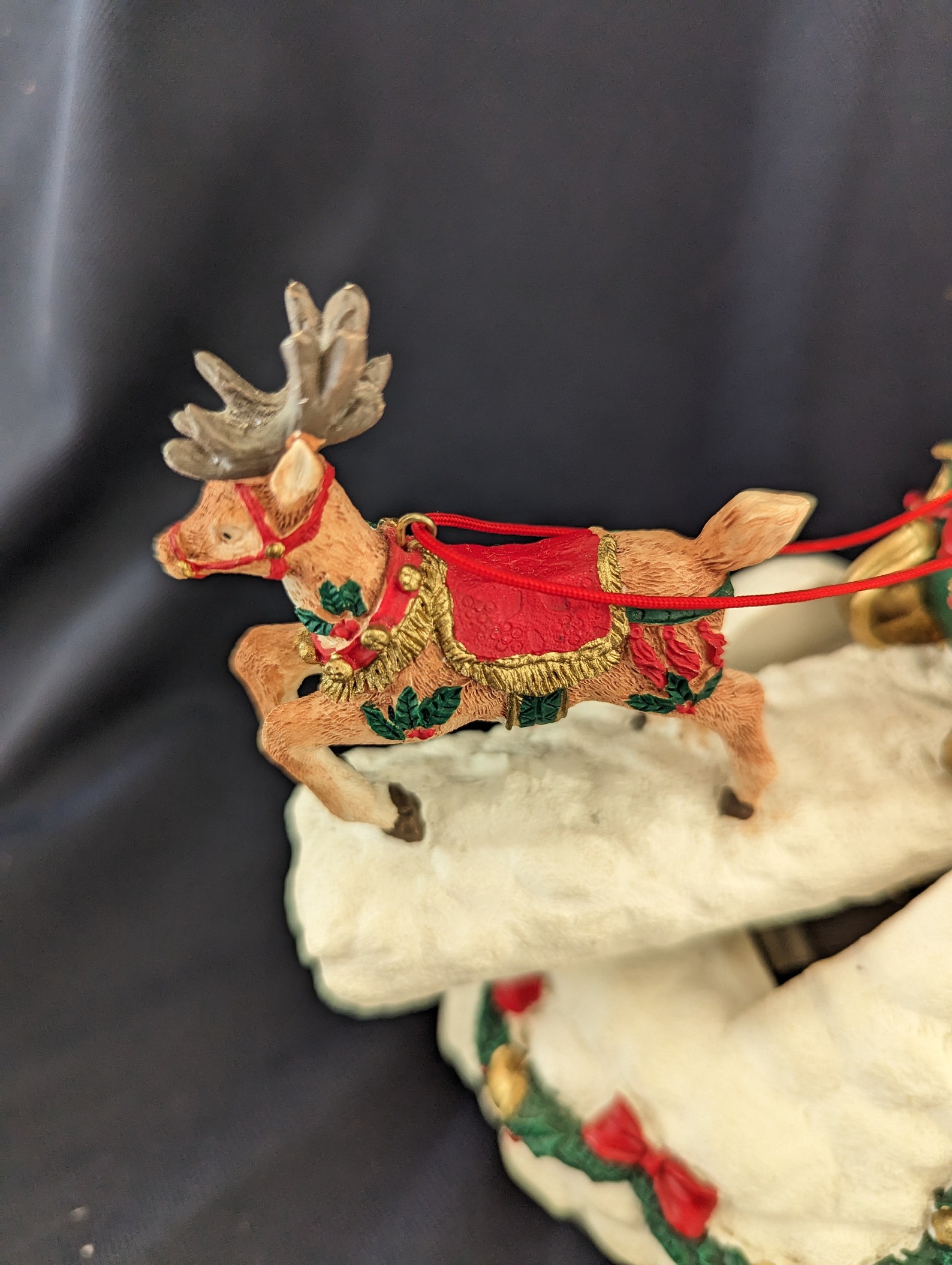 Vintage Dayton Hudson Musical Santa W/reindeer - Etsy