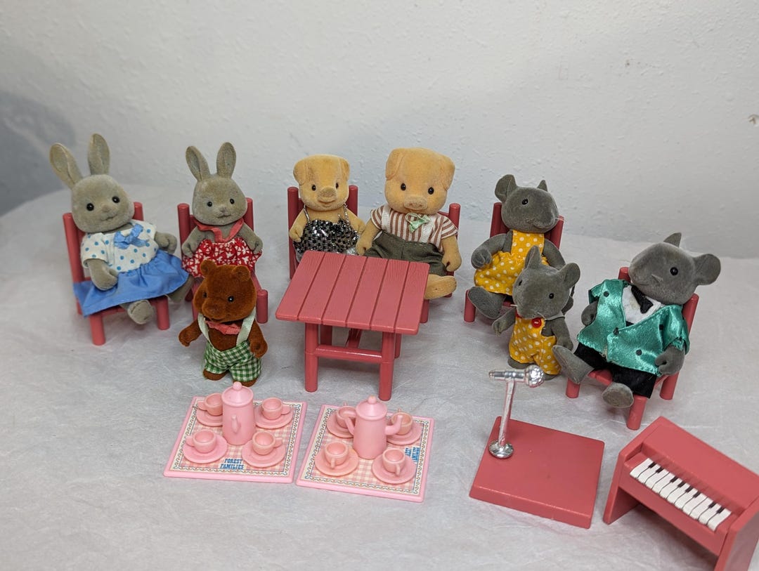 Vintage Mel Appel Peach Fuzz Village Forest Families Sylvania Friends ...