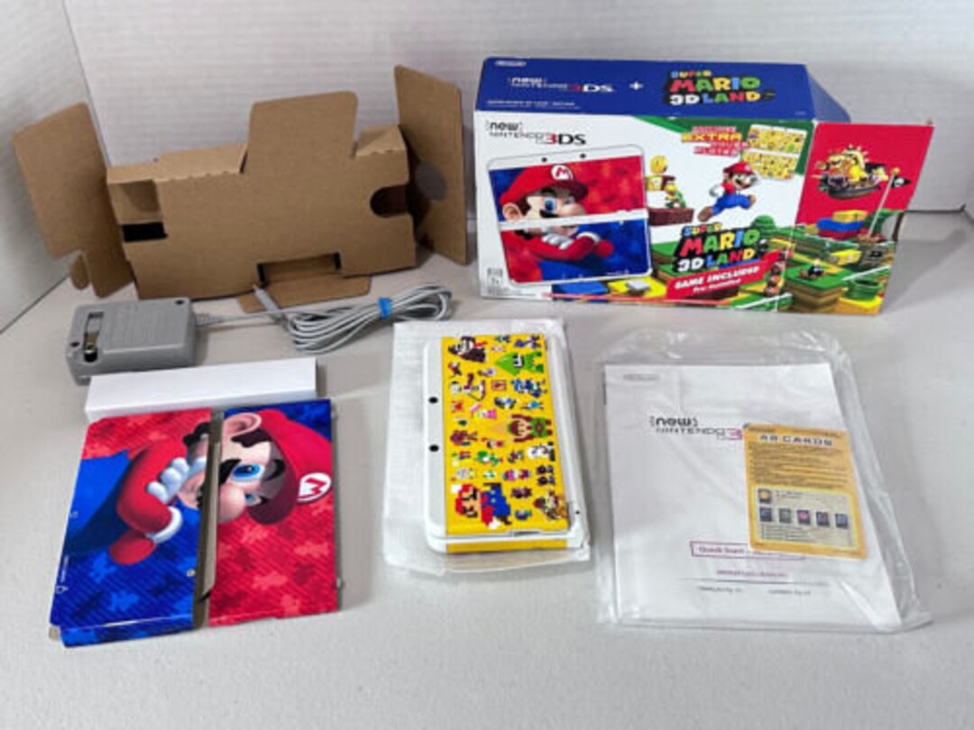 Nintendo New 3DS Super Mario White Edition System Complete - Etsy