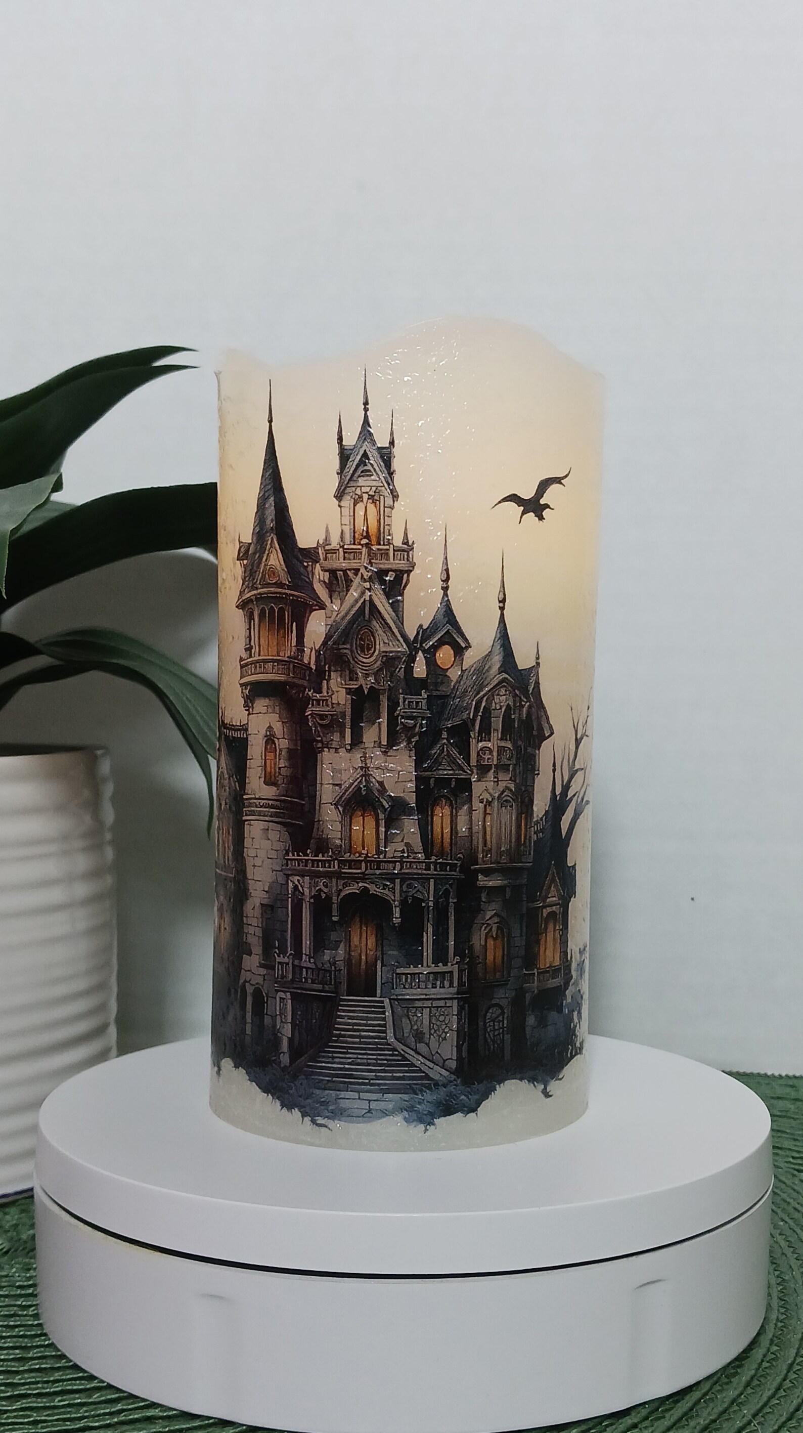 Haunted Mansion - Flameless Candles - Free Gift Box - Batteries ...