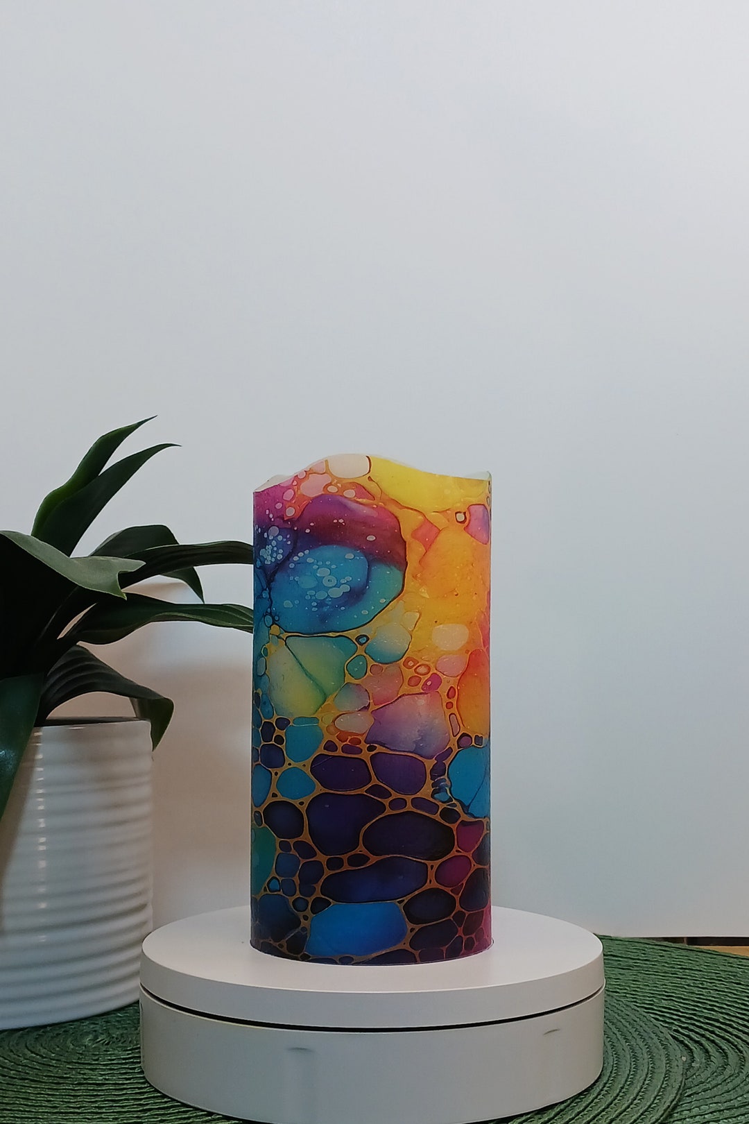 Abstract Rainbow Ink - Flameless Candles - Free Gift Box - Batteries ...